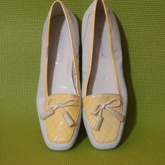 Enzo Angiolini | Shoes | Enzo Angiolini Yellow And White Flats | Poshmark